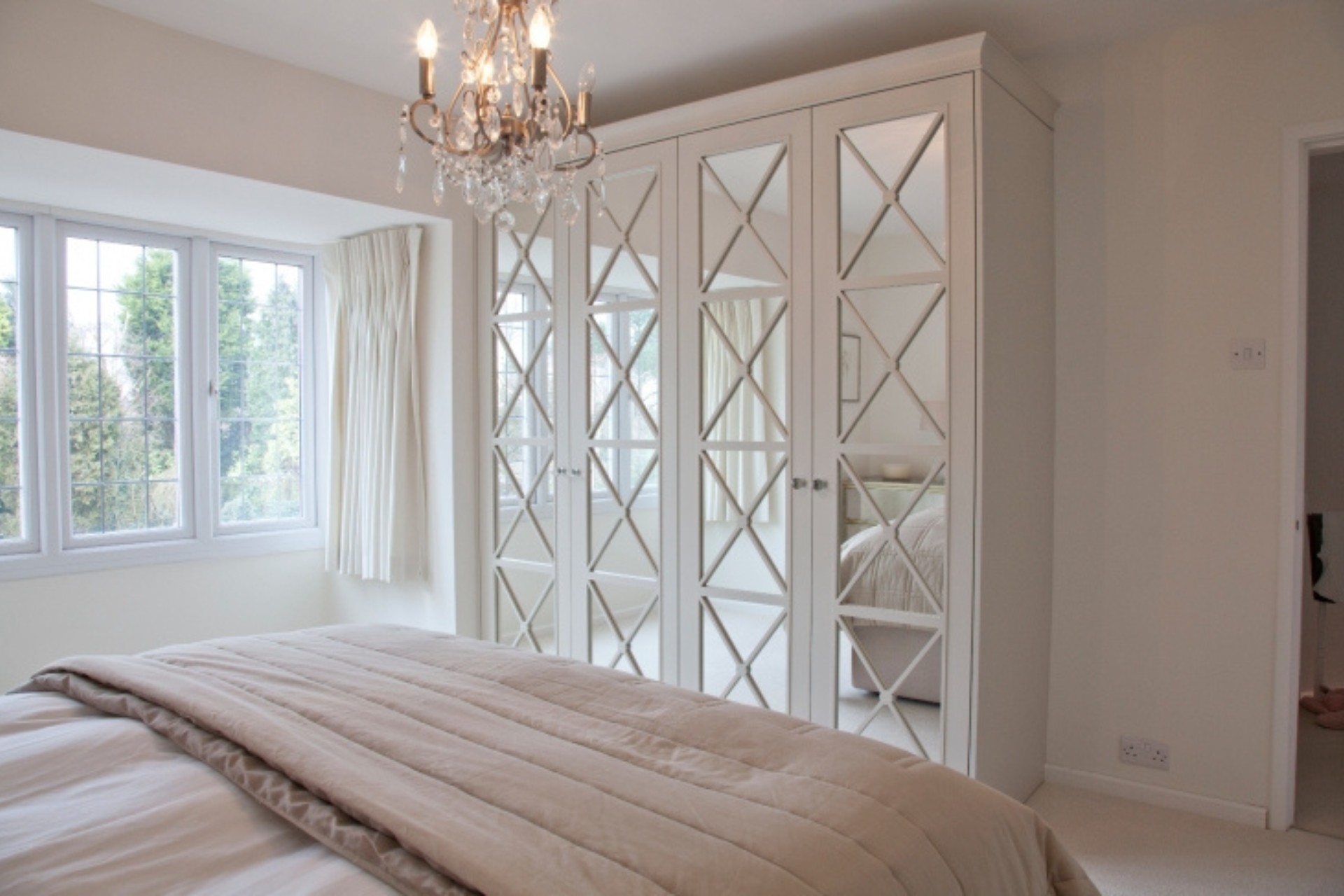 Why Go Bespoke With Holme Tree? - Holme Tree Kitchens